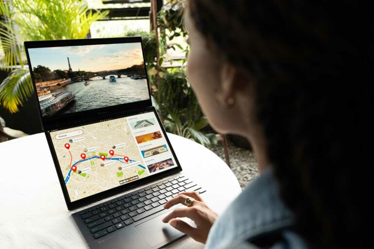 ASUS Zenbook DUO (UX8406), Laptop Dua Layar Terbaik dengan Kemampuan AI ...